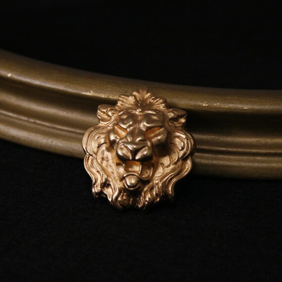 Vintage roaring lion head brooch Matte gold tone 3D l… - Gem