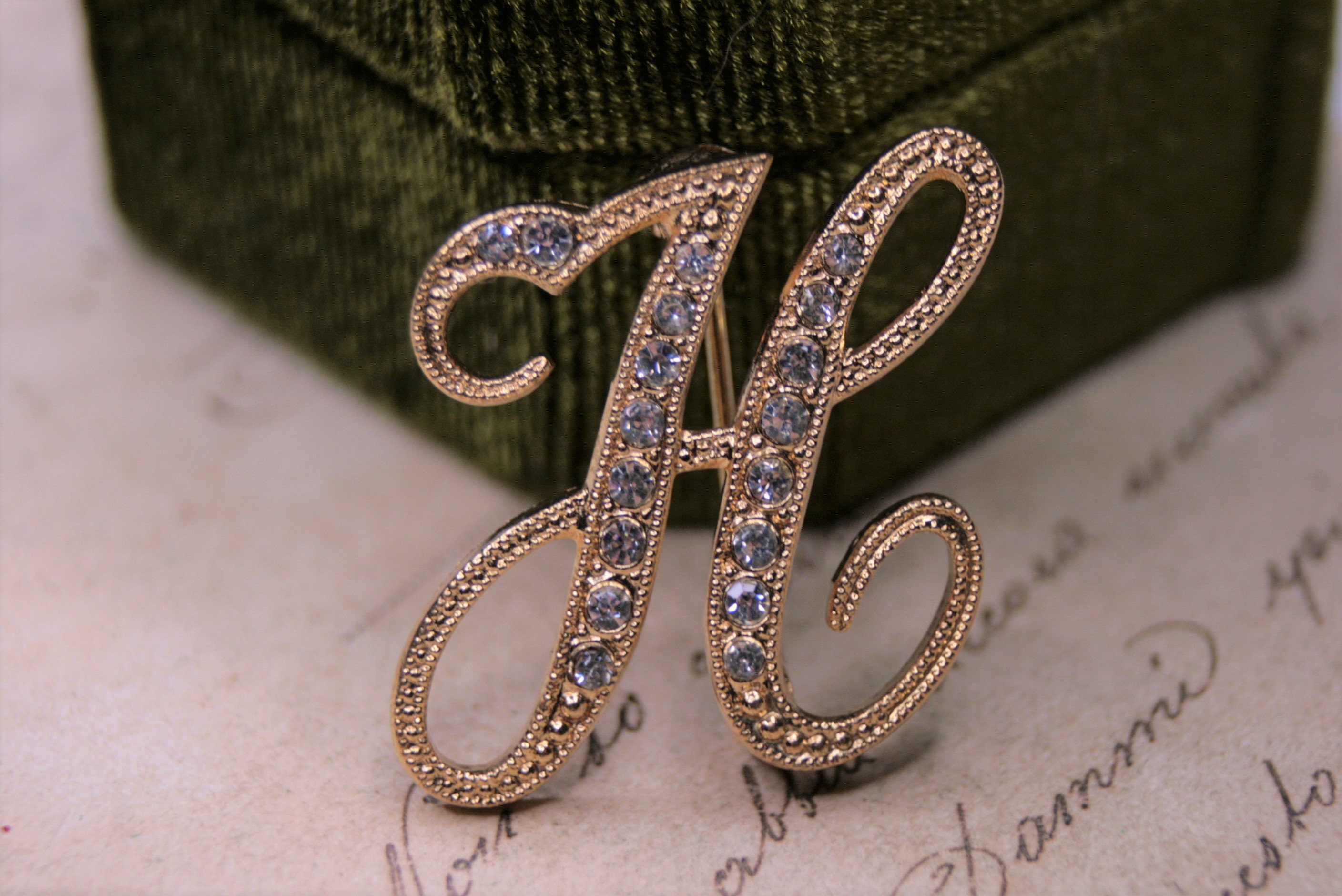 H Alphabet Wallpaper Stylish