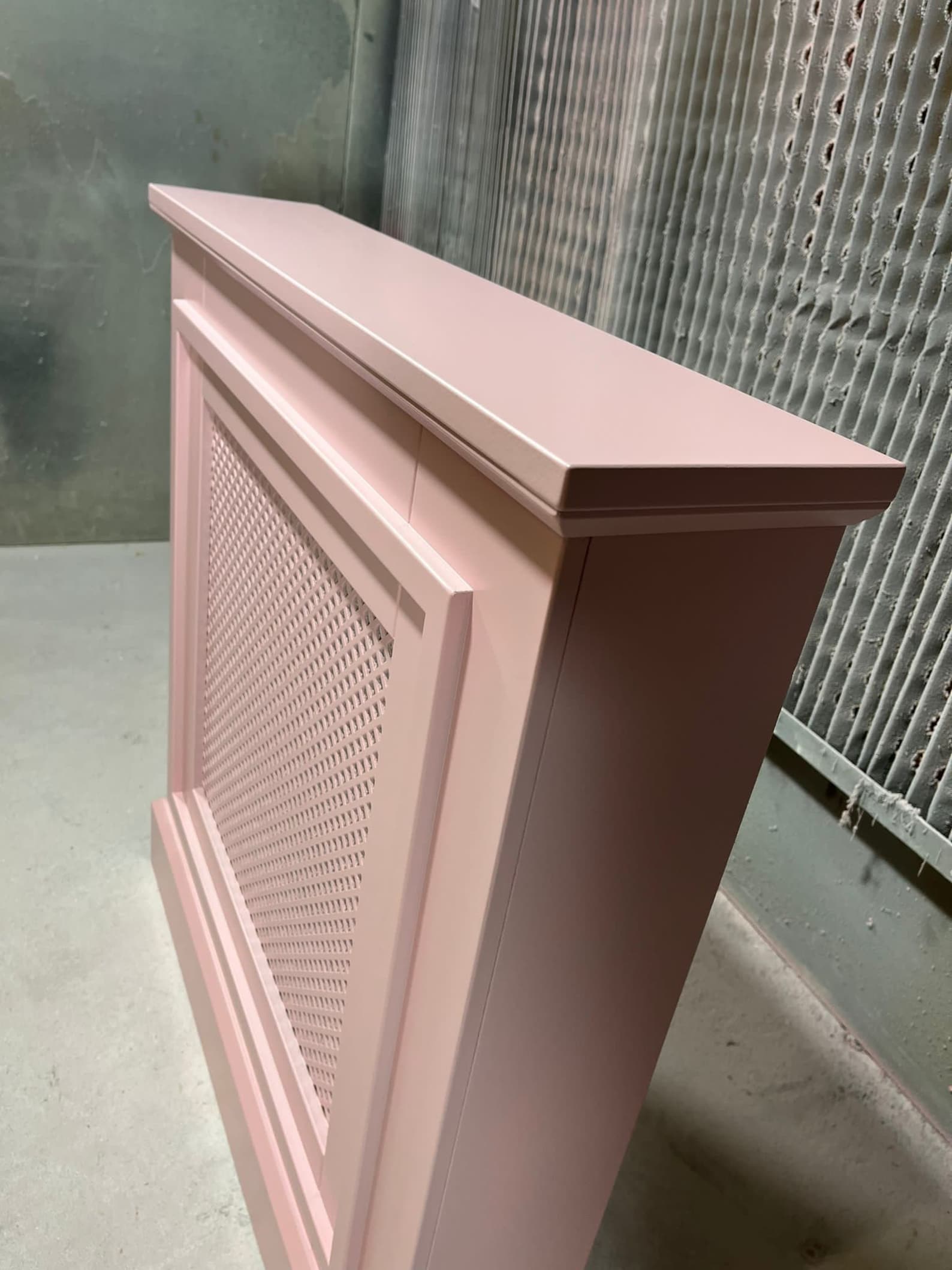 Radiator Cover Mesh in Farrow and Ball Nancys Blushes No.278 - Etsy UK