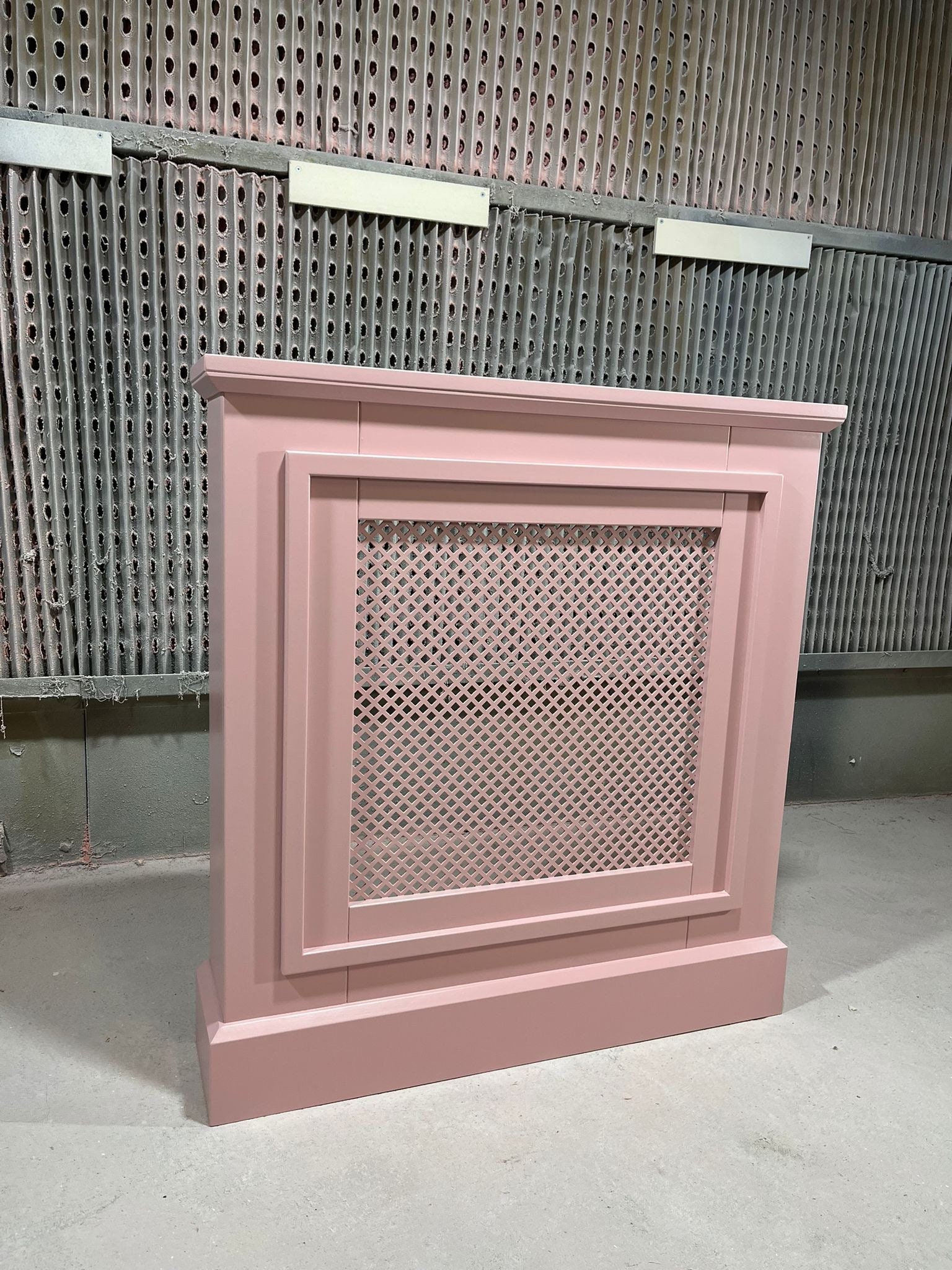 Radiator Cover Mesh in Farrow and Ball Nancys Blushes No.278 - Etsy UK