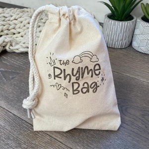 Wooden Nursery Rhyme Song Bag - A Durable EYFS Teaching Resource ...