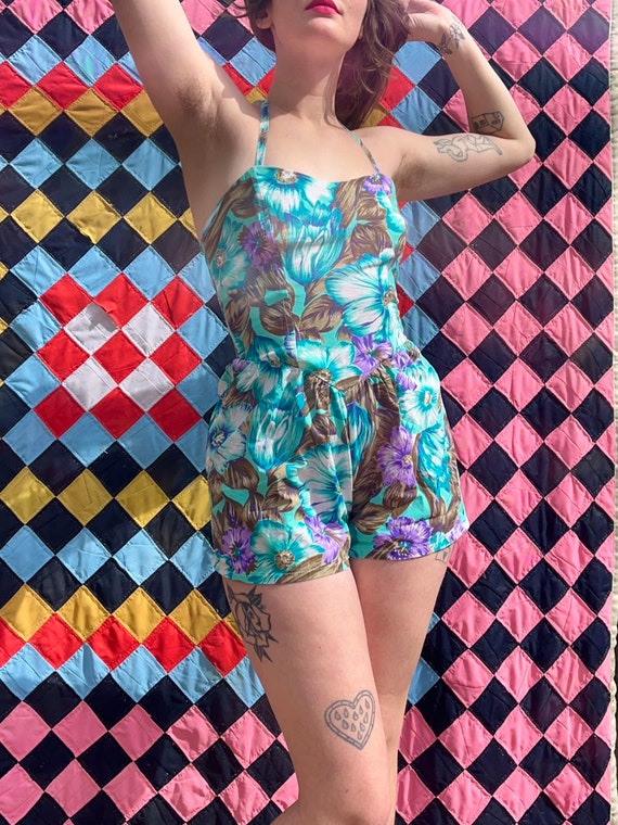 Vintage 70s Does 40s Burgundy Feathers Rayon Novelty … - Gem