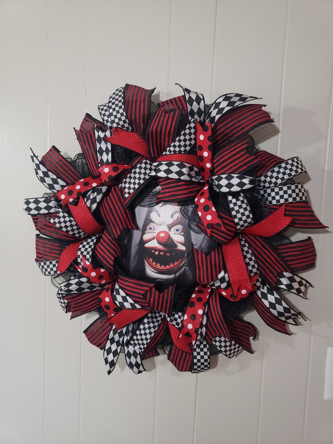 Scary Clown Wreath, Halloween Wreath, Halloween Front Door Wreath - Etsy
