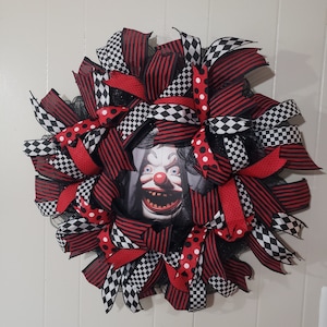 Scary Clown Wreath, Halloween Wreath, Halloween Front Door Wreath - Etsy