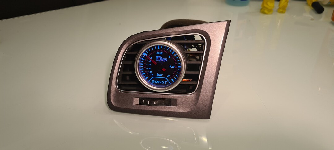 Holder for Boost Pressure Indicator VW Golf 7 Boost Pressure Indicator ...