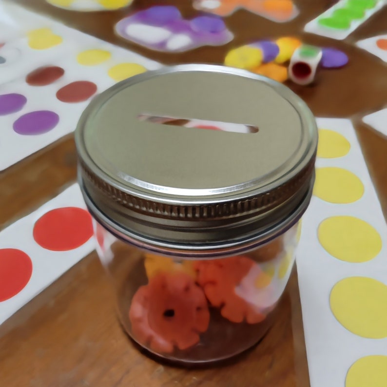 Roll-a-match Dice and Disc Game / Pre-k and Kindergarten Game ...