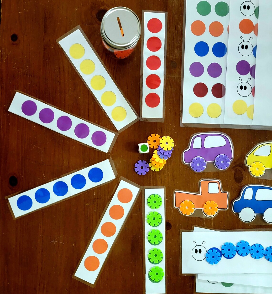Roll-a-match Dice and Disc Game / Pre-k and Kindergarten Game ...