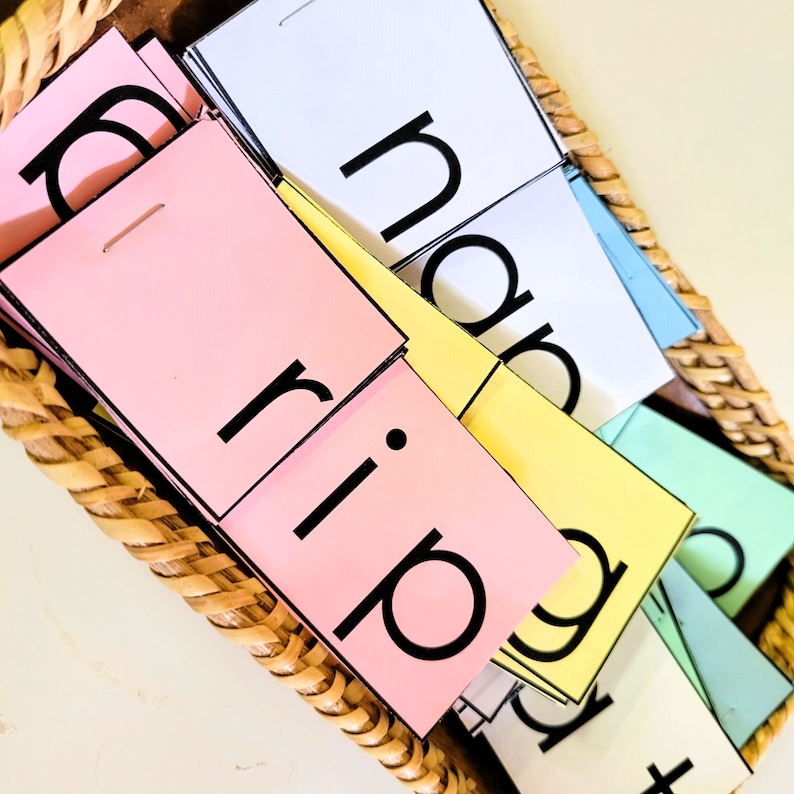 Word Families Flipbook, Montessori Language Resource, Emerging Beginner ...