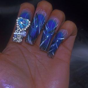 Y2K Blue Aura Chrome Press on Nails: 90s Design - Etsy