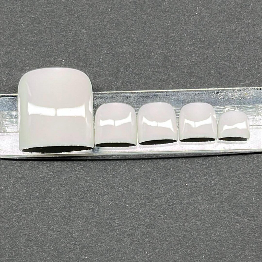 Press on Toe Nails| Solid White| White Square Toe Nails| Fake Toe Nails ...
