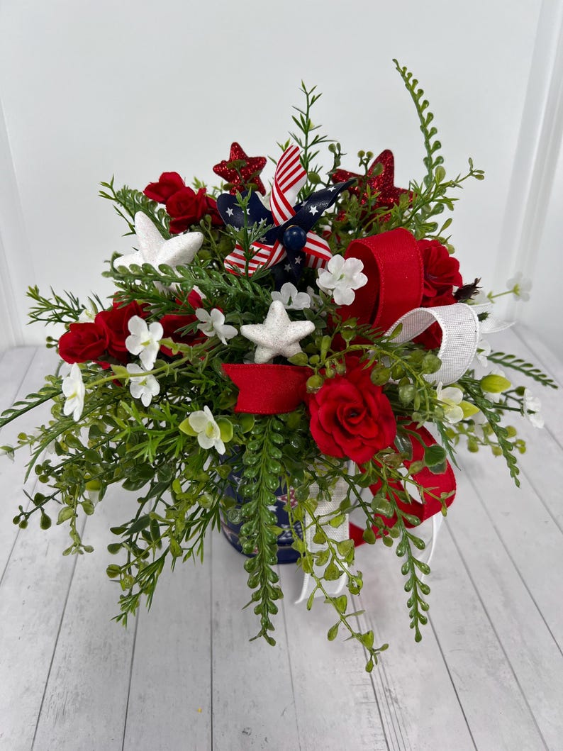 Summer Red White Blue Rustic Centerpiece | Patriotic Floral Arrangement ...