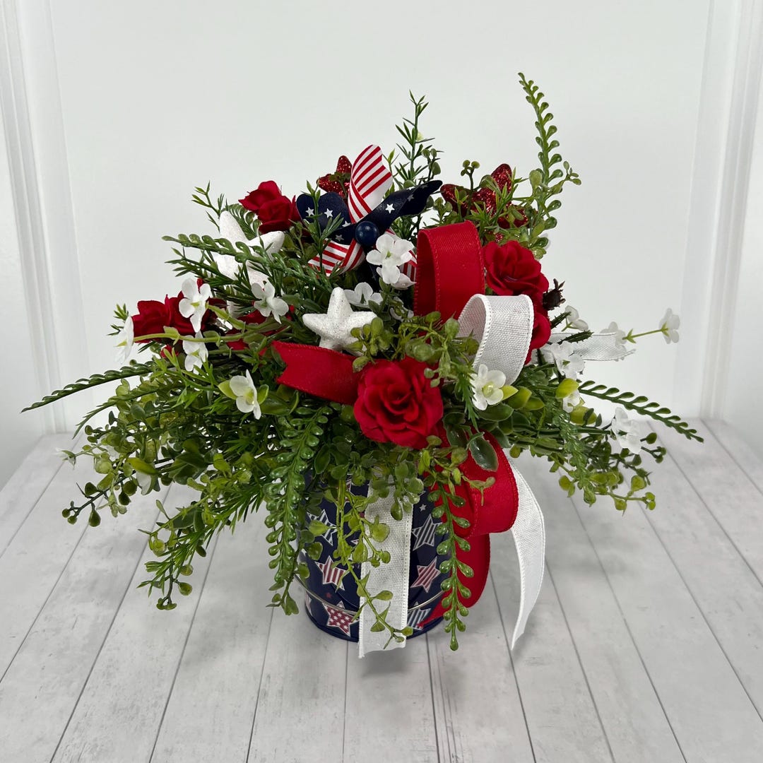 Summer Red White Blue Rustic Centerpiece | Patriotic Floral Arrangement ...