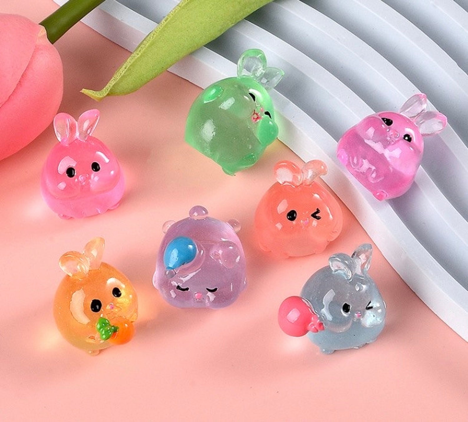 Mixed Glow in Dark Cute Neon Rabbit Charm Resin Resin Fluorescent ...