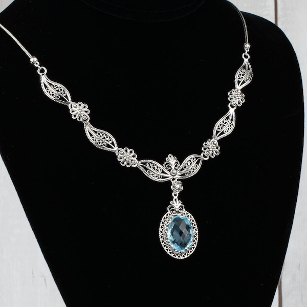 Lavaliere Necklace - Etsy
