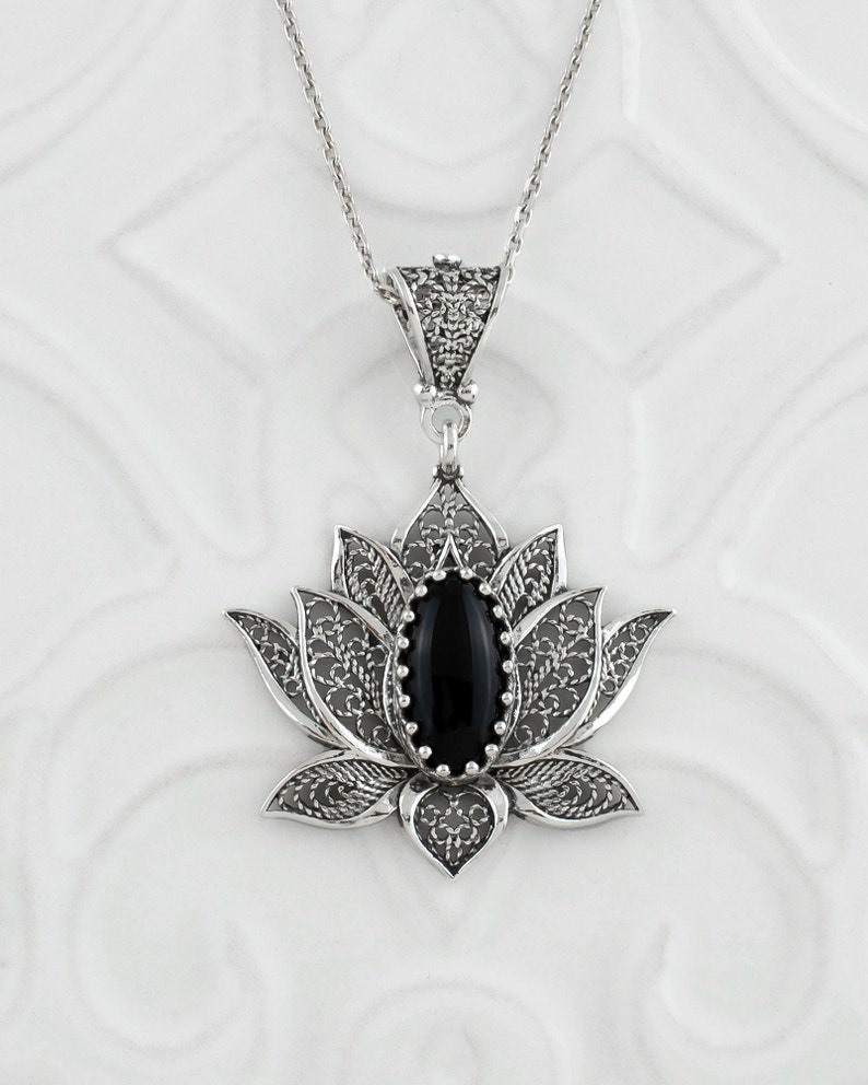 925 Sterling Silver Filigree Lotus Flower Black Onyx Gemstone Pendant ...