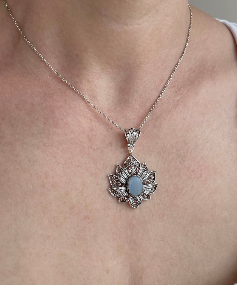 925 Sterling Silver Filigree Art Women Gemstone Lotus Medallion Pendant ...