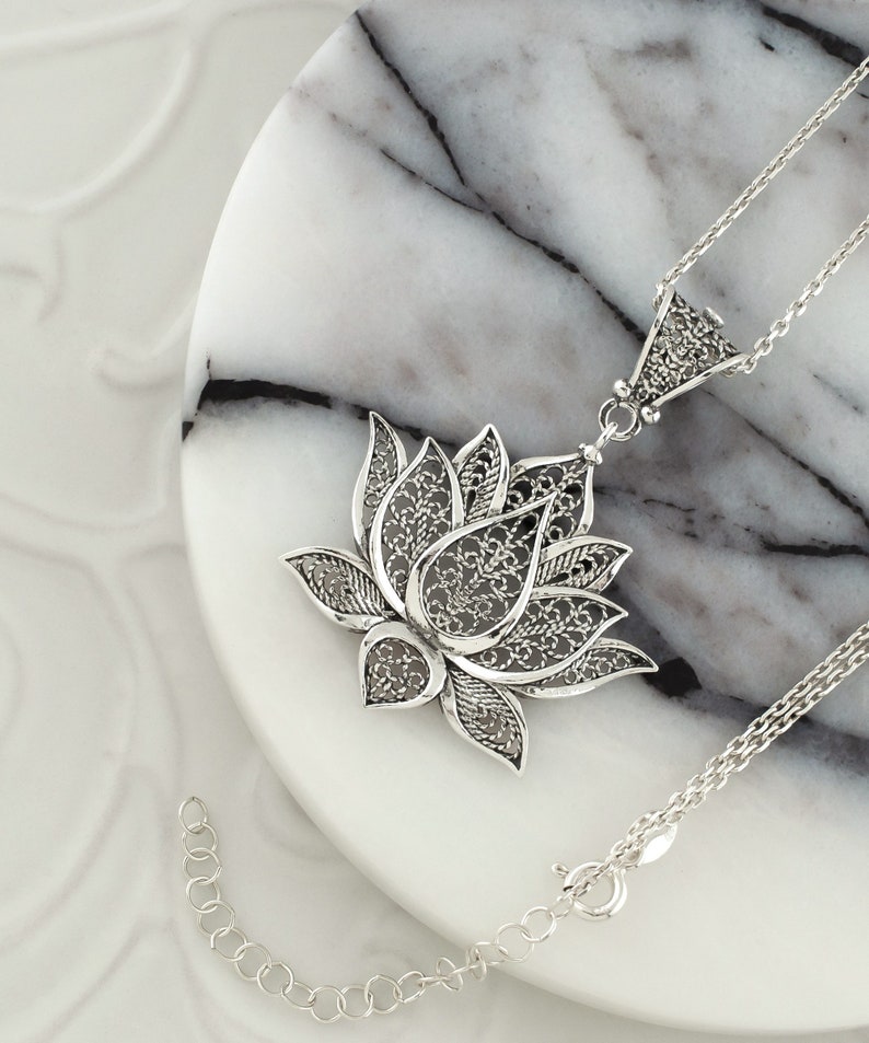 925 Sterling Silver Filigree Art Women Lotus Flower Pendant Necklace ...