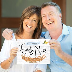 Empty Nest Photo Prop, Empty Nest Sign, College Parents First Day of ...