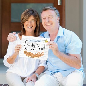 Empty Nest Photo Prop, Empty Nest Sign, College Parents First Day of ...