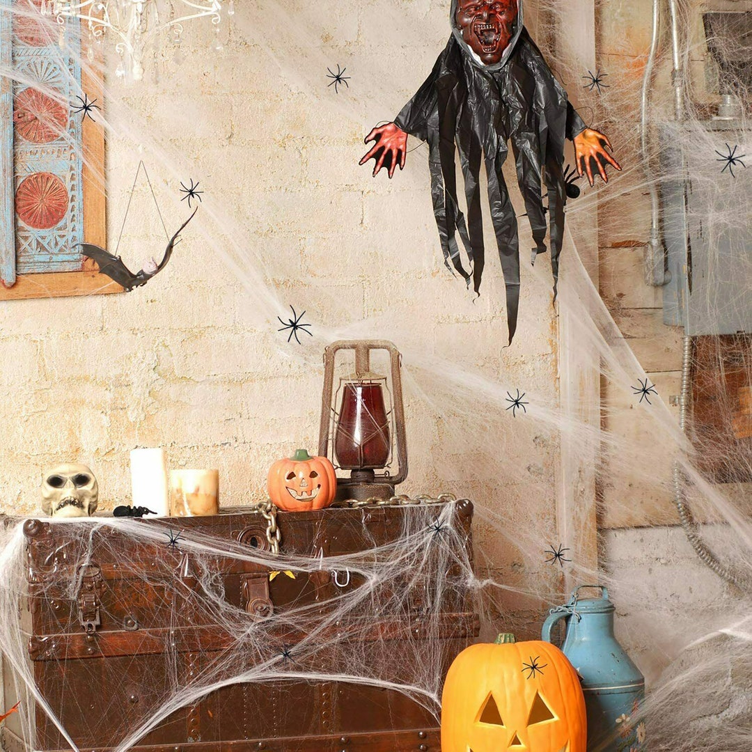 Fake Spider Web With 2-3 Fake Spiders for Halloween Decorations Indoor ...