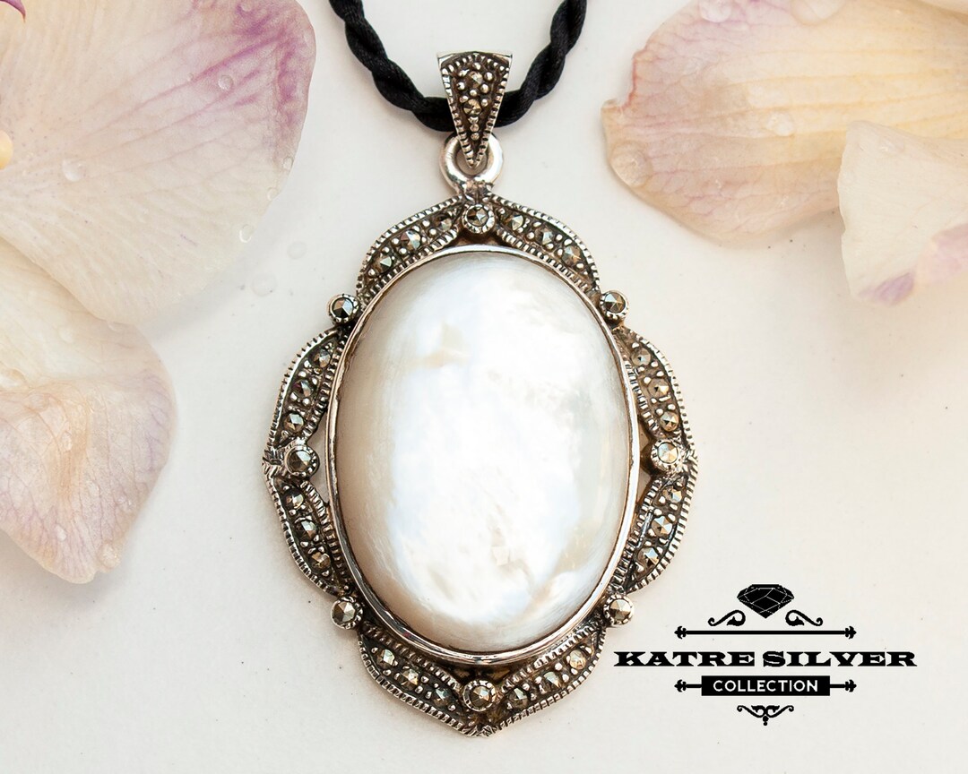 Large Shell Pendant, Seashell Pendant, Sea Shell Pendant, Shell Pendant ...