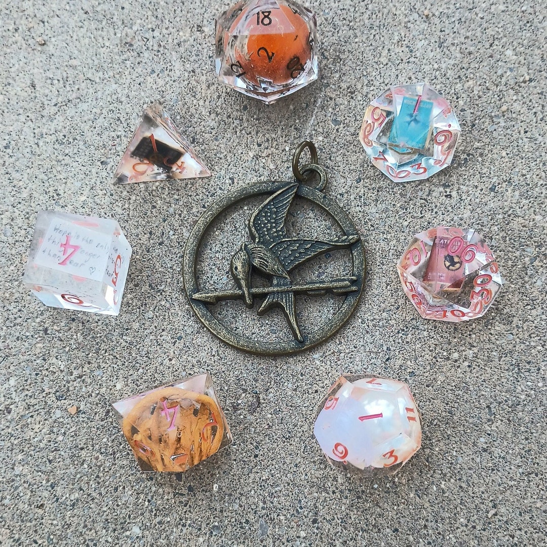 Set of 7 Polyhedral Sharp Edged Dice Hunger Games - Etsy