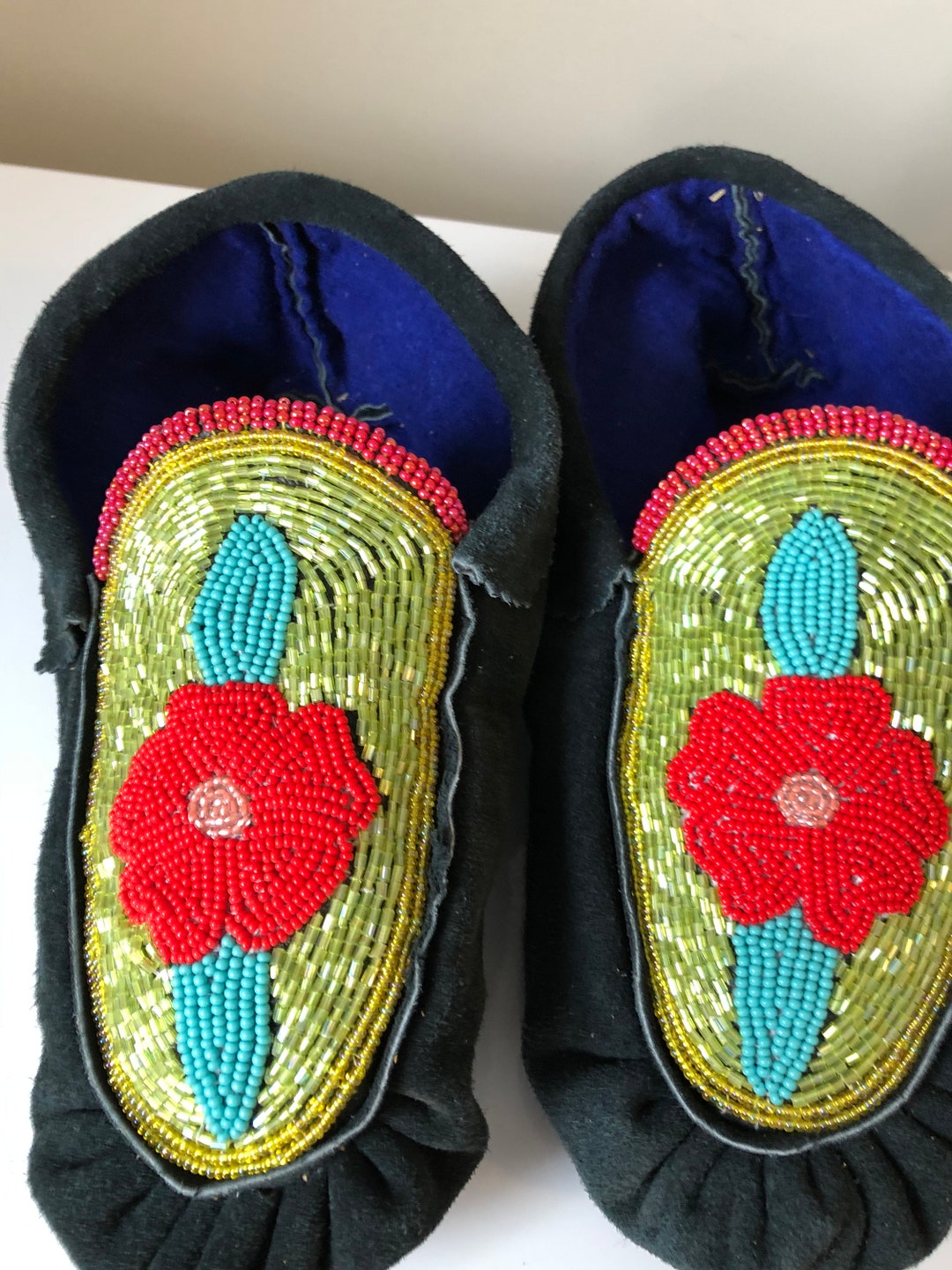 Native American Crafted Dyed Moose Hide Beaded Moccasins - Native ...