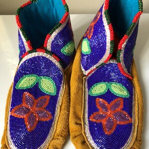 Native American Moose Hide Beaded Moccasins Native American Arts and ...