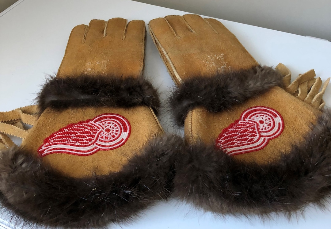 Native American Hand Crafted Leather Beaded Gauntlet Gloves ...