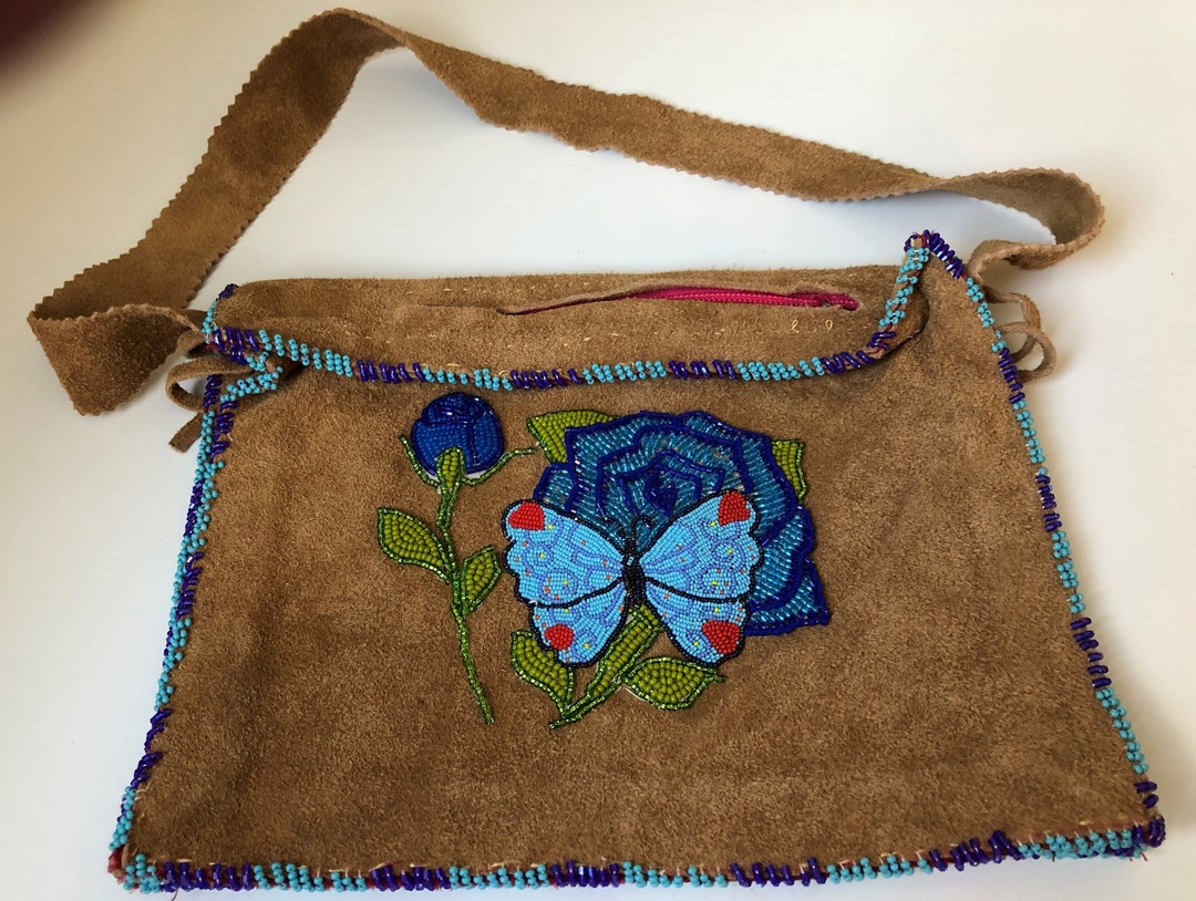 Native American Hand Crafted Moose Hide Beaded Purse - Indigenous Arts ...