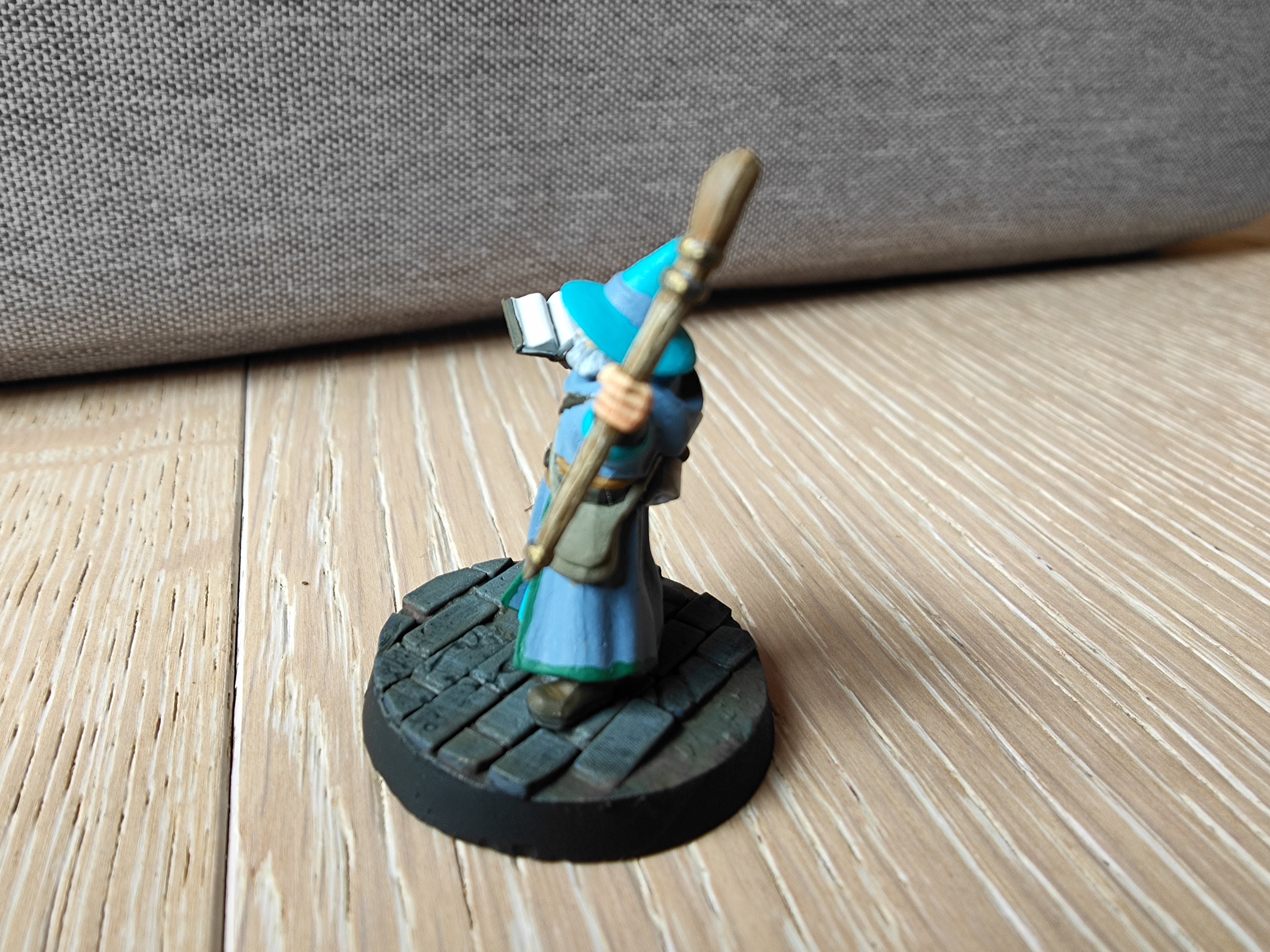Frostgrave Male Wizard Hand Painted Dnd dungeons and Dragons Mordheim ... Frostgrave Male Wizard Hand Painted Dnd dungeons and Dragons Mordheim ...