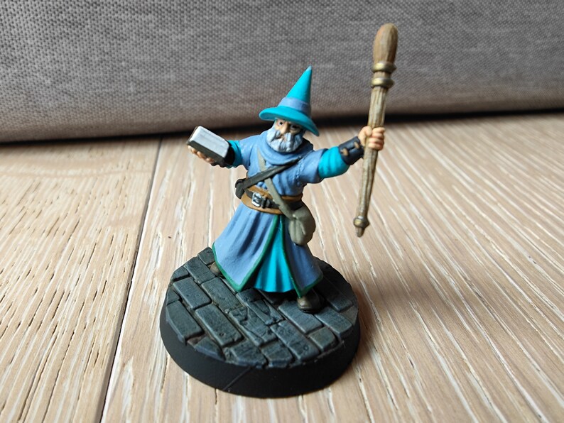 Frostgrave Male Wizard Hand Painted Dnd dungeons and Dragons | Etsy Frostgrave Male Wizard Hand Painted Dnd dungeons and Dragons | Etsy