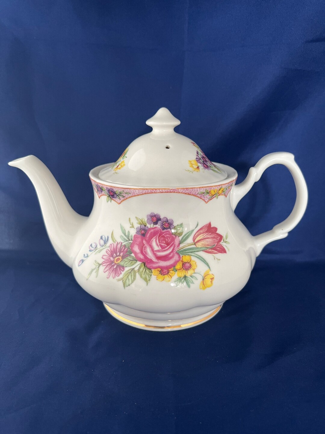 Vintage Roy Kirkham, Candice Teapot - Etsy