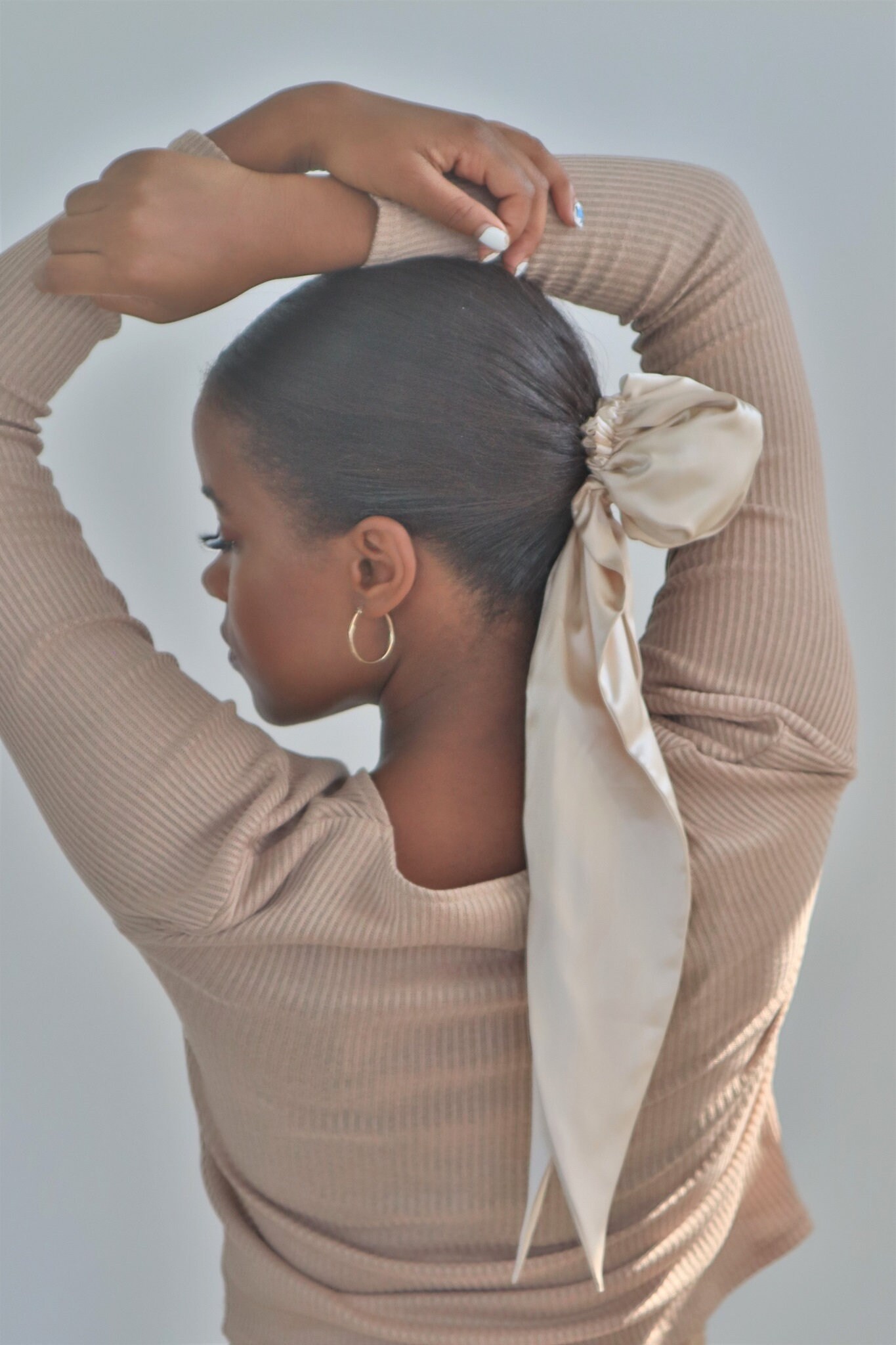 BEAUT BUNS Mulberry Silk Hair Bun Cover in Champagne, 100% Mulberry ...