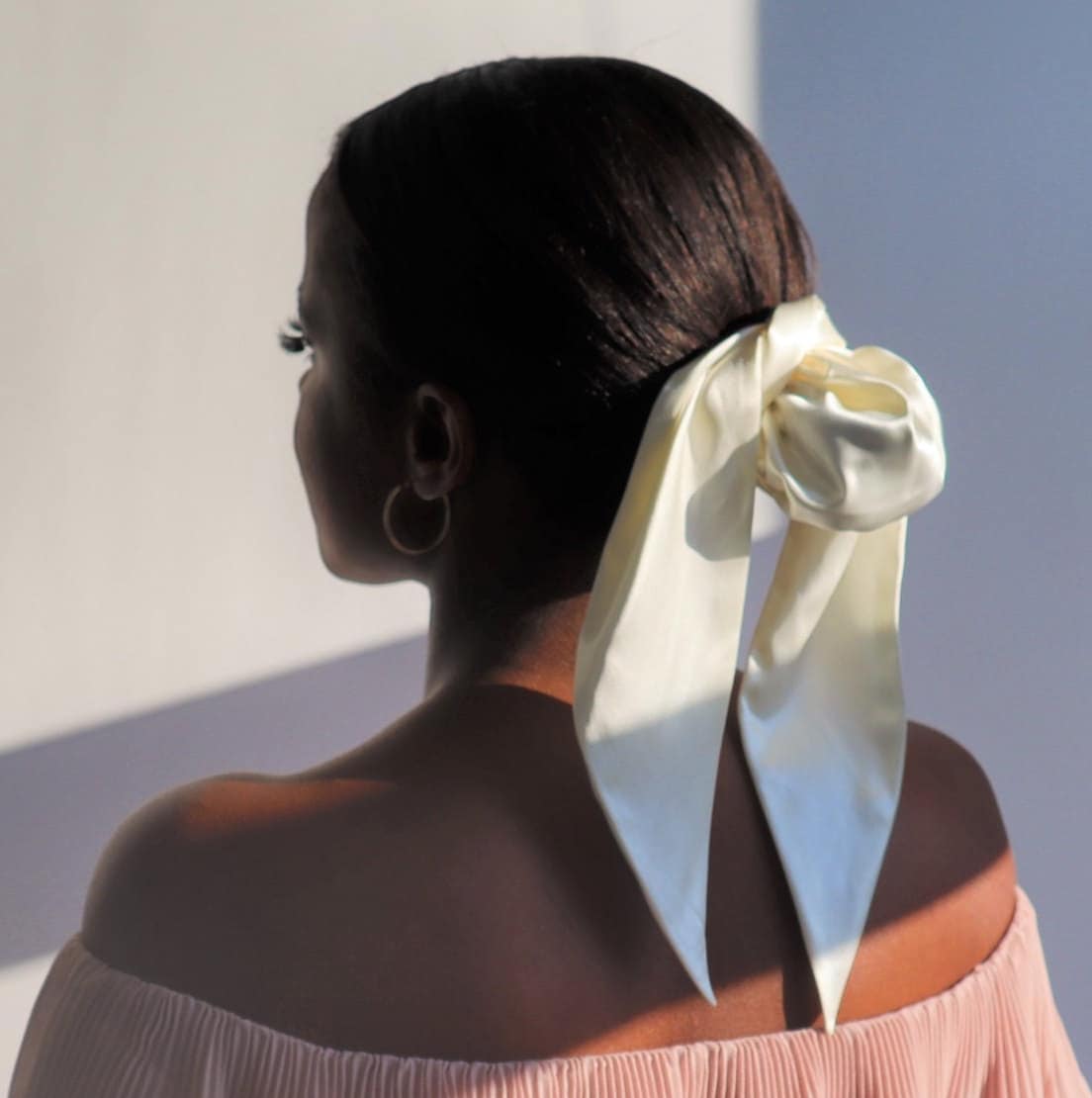 BEAUT BUNS Mulberry Silk Satin Hair Bun Cover in Ivory, 100% Silk Hair ...