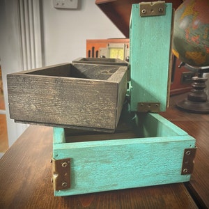 Turquoise Dark Wood Box With Slat Bottom, Pallet Box, Wooden Slatted ...