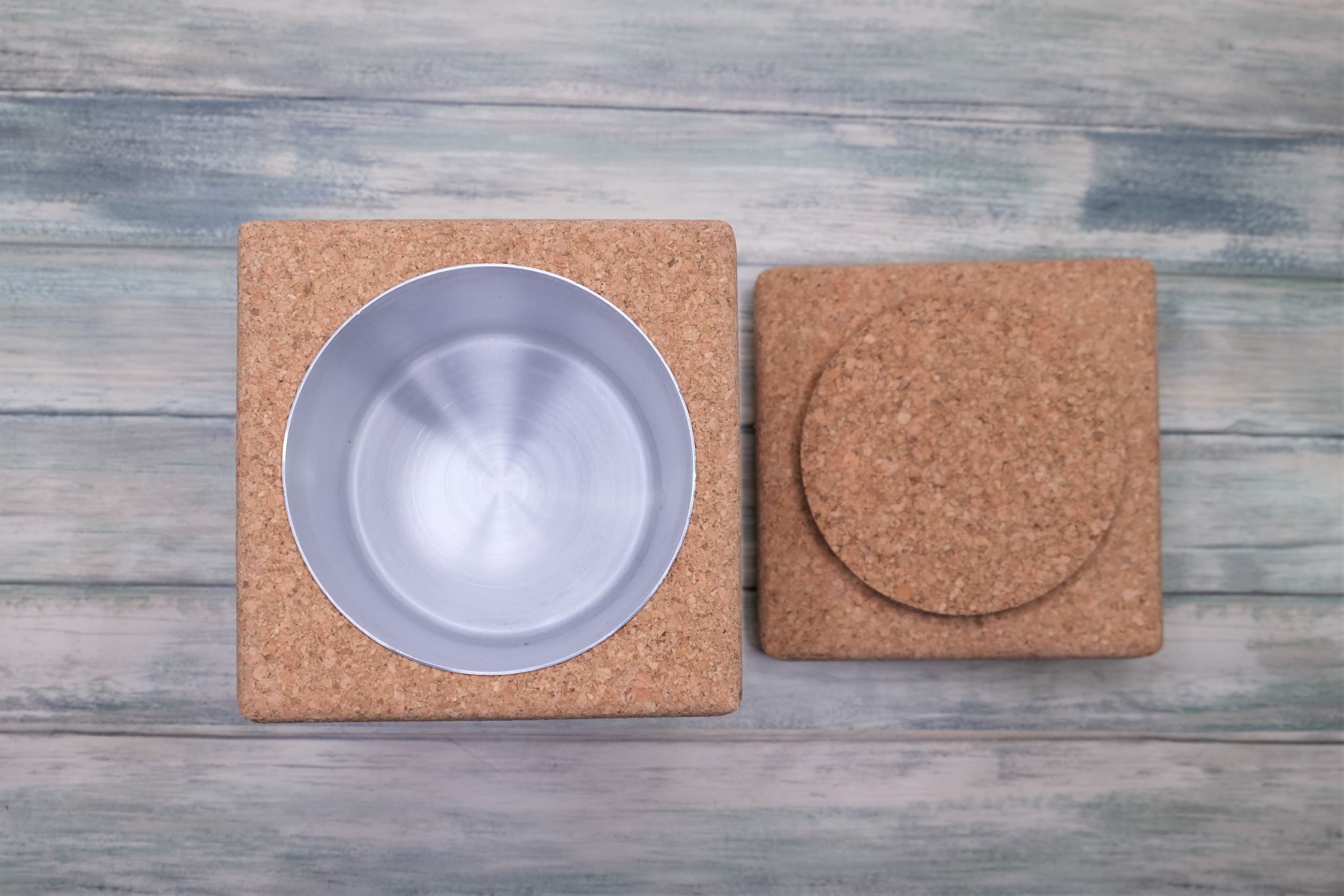 Ice Cube Box, Ice Box 700ml, Cork Ice Bucket With Lid, Ice Cooler ...