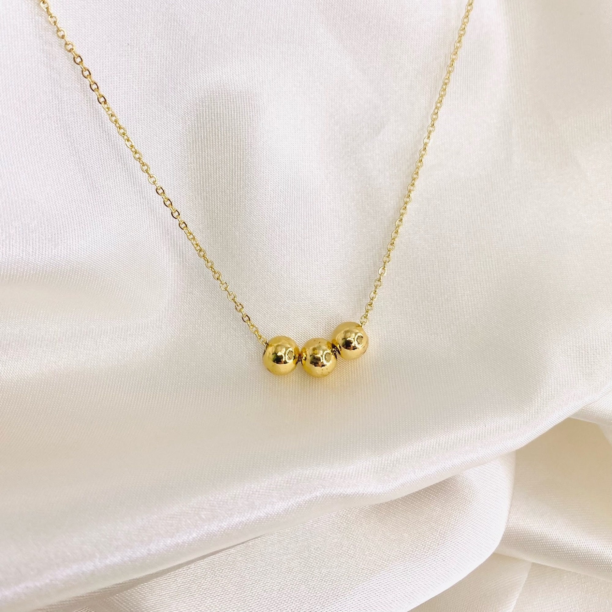 Three Bead Necklace Gold, Tiny Bead Necklace, 14K Gold Dainty Beaded ...