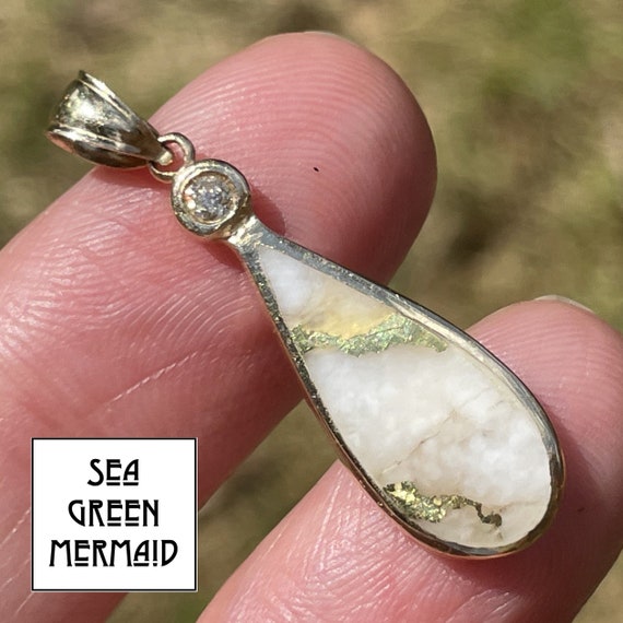 14k Yellow Gold ALASKA Gold-in-quartz Pendant W Diamond. | Etsy