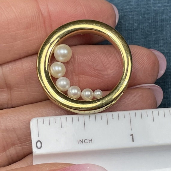 14k Yellow Gold Graduated Pearl Circle Pendant. Ocean… - Gem