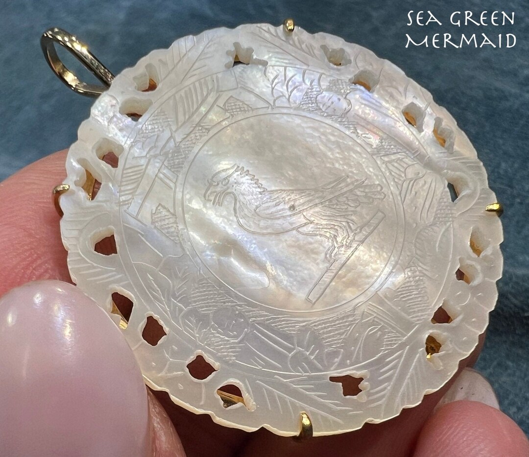 14k Yellow Gold Carved MOP Bird Chinese Gambling Chip Pendant - Etsy