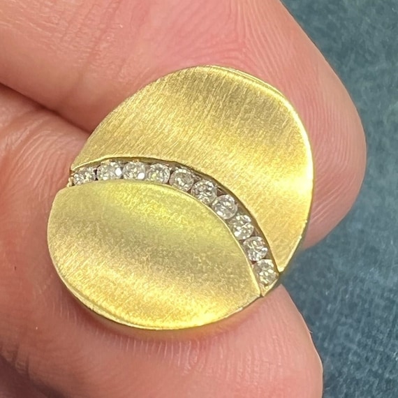 14K Yellow Gold Diamond "Rainbow" Concave Oval Disk P… - Gem