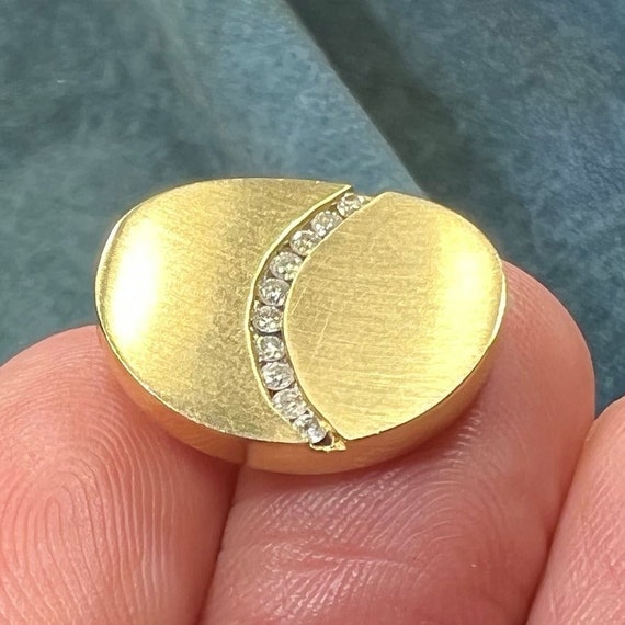 14K Yellow Gold Diamond "Rainbow" Concave Oval Disk P… - Gem