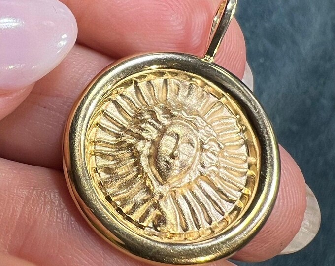 14k Yellow Gold Sun Goddess Medusa Disk Pendant. 1.2" Medallion - Etsy