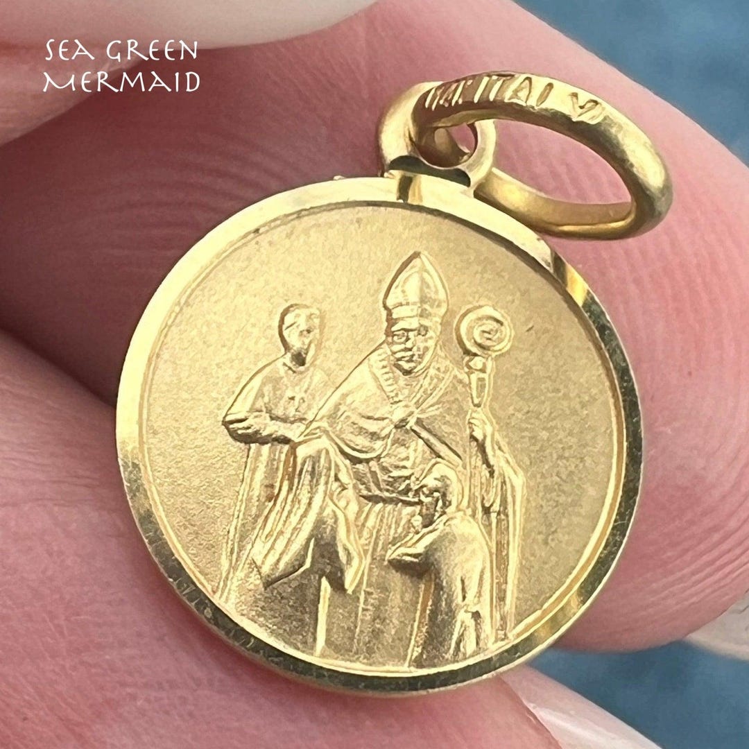 14k Yellow Gold Pope Francis Small Charm Pendant. the People's Pope - Etsy