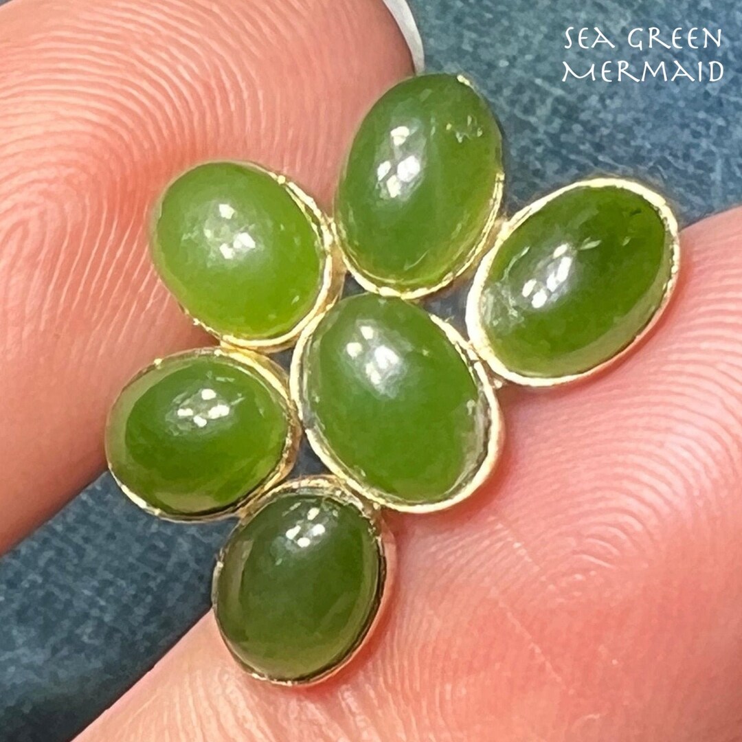 10k Yellow Gold Jade Flower Pendant. Bezel Set 2 - Etsy