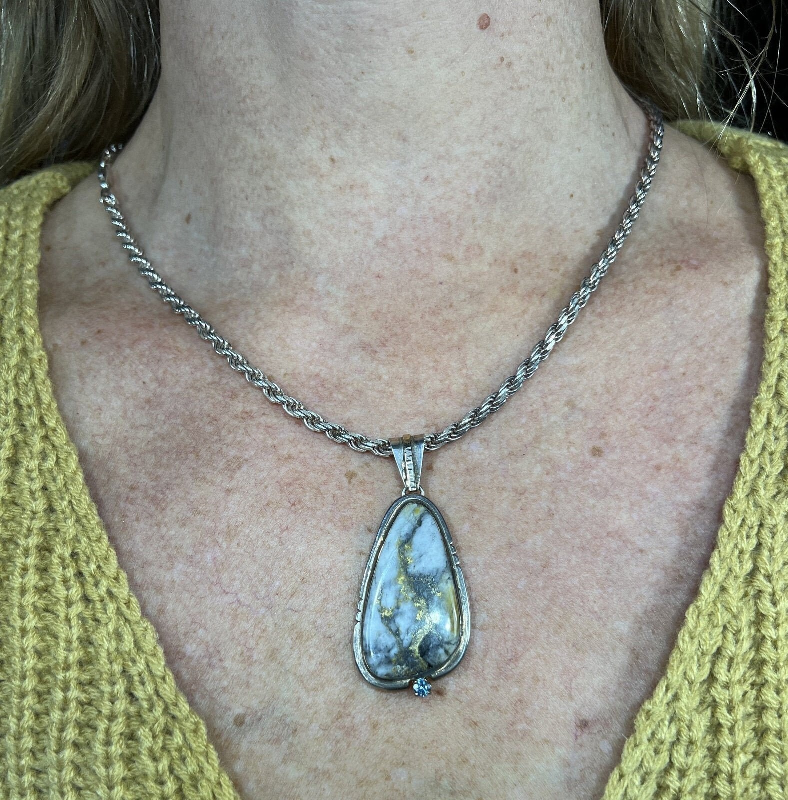 14k Gold & 925 Alaskan Gold-in-quartz Pendant W Chain VIDEO - Etsy