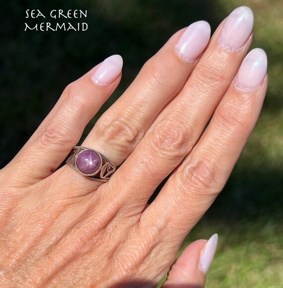 Red star sapphire ring store