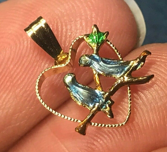 14k Yellow Gold Robins Egg Blue Lovebirds Heart Penda… Gem