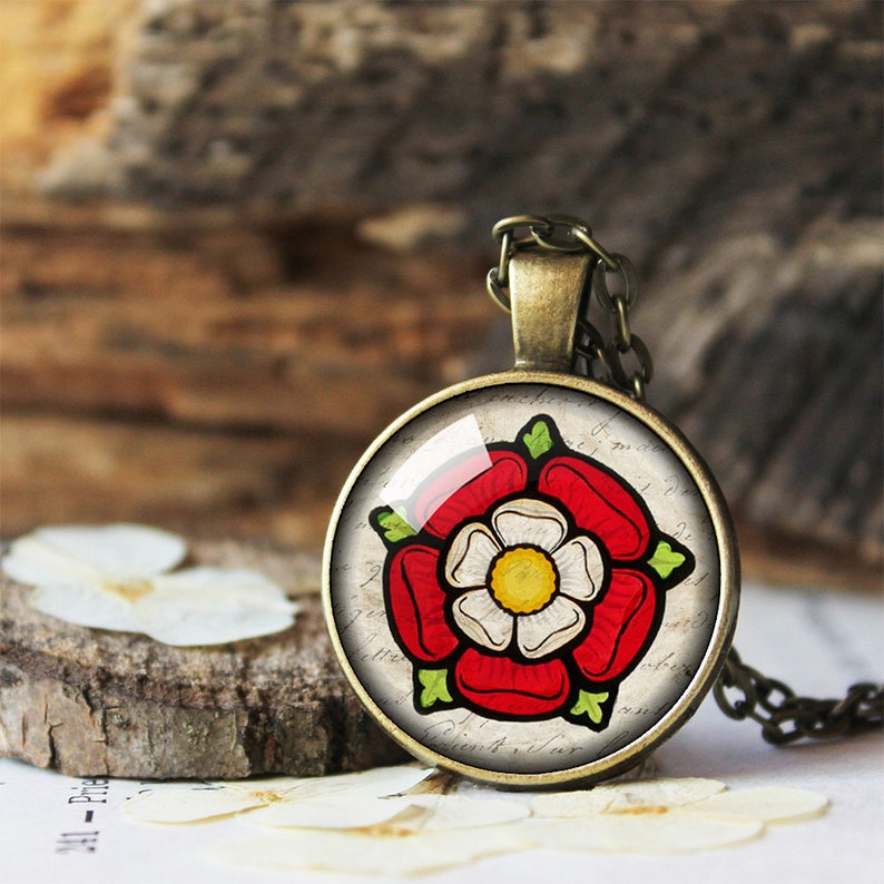 Tudor Rose Flower Necklace Tudor Rose Pendant Henry Tudor - Etsy